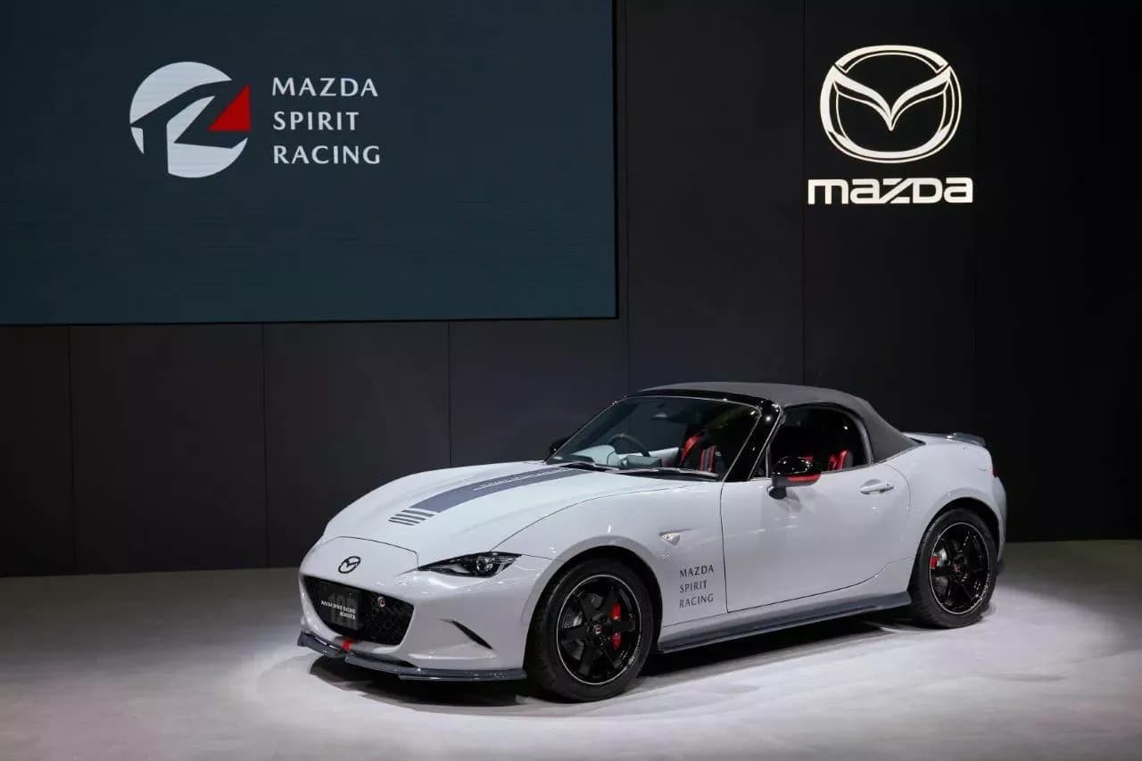 Mazda Luncurkan MX-5 Spirit Racing 12R, Super Langka!